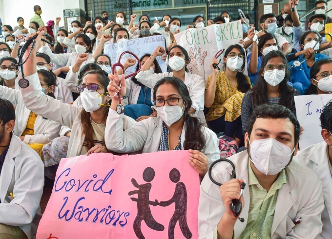 KARD called For indefinite strike Across Karnataka - Oneindia