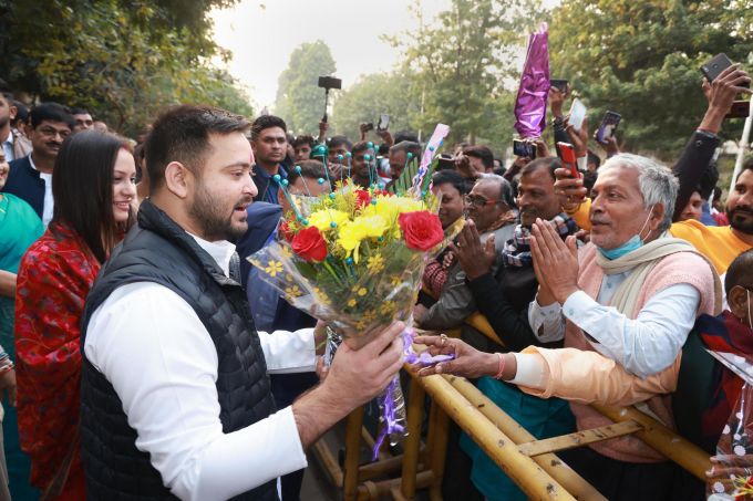 News in Pics (18 December 2021)) | Photos of Top News Today - Oneindia