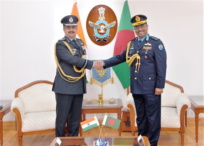 Shaikh Abdul Hannan, Chief of Air Staff BAF Meets IAF Air Chief Marshal ...