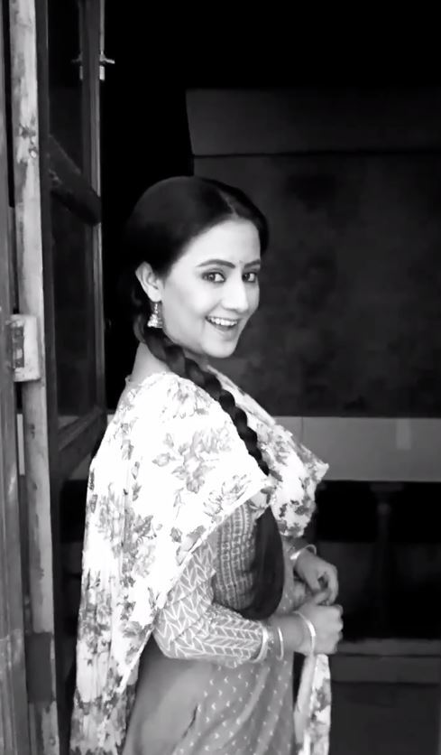 কীভাবে অভিনেত্রী মানালি দে অনুগামীদের মনে জায়গা করে নিয়েছেন, জানেন ...