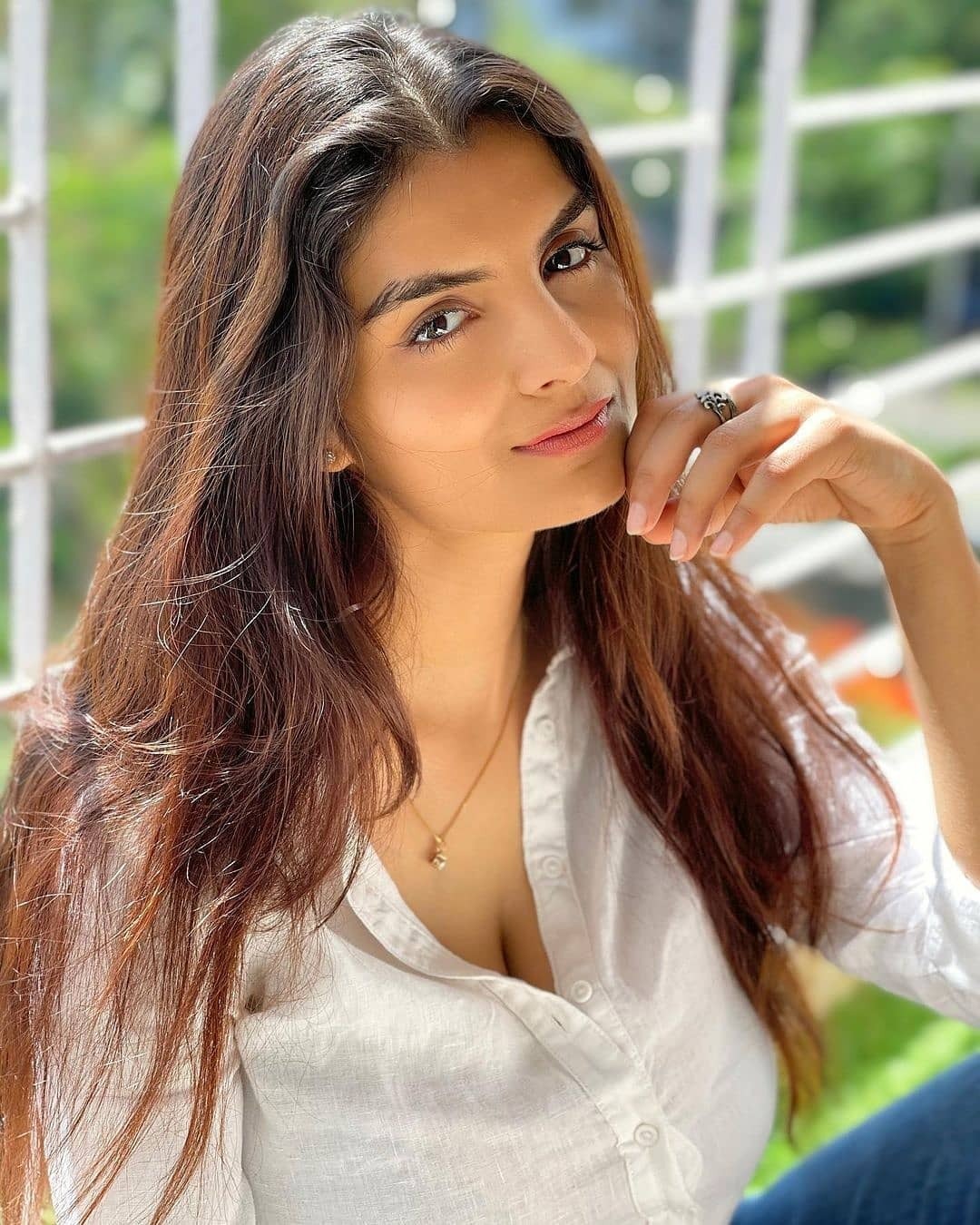 Photos: 'गंदी बात' फेम एक्ट्रेस ने Anveshi Jain ने कराया Hot फोटोशूट ...