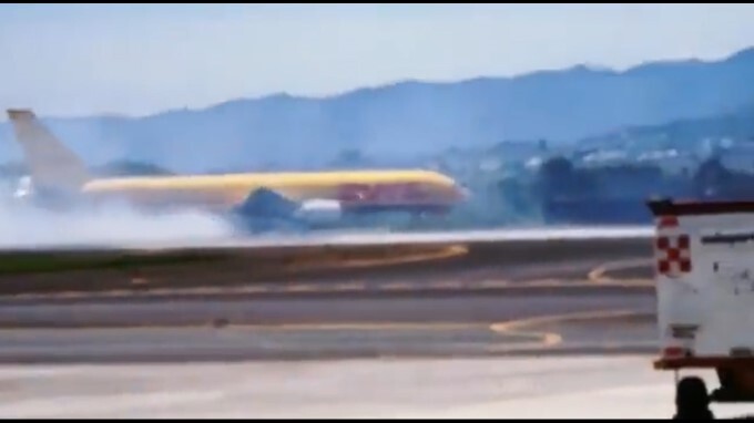 Cargo plane splits into two Part as it makes emergency landing - Oneindia