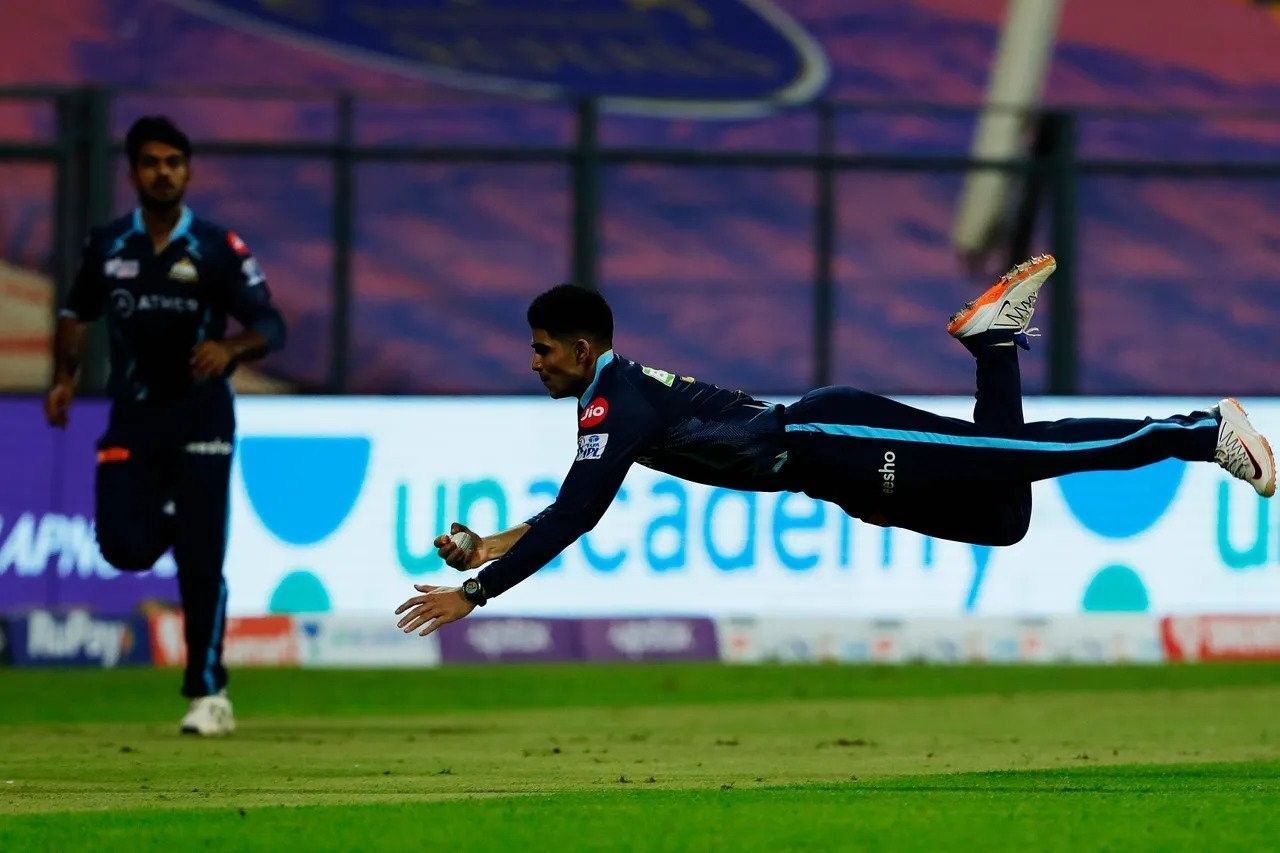 IPL 2022 के अब तक के सबसे शानदार कैच, जिन्हे देखकर रह जाएंगे हैरान ...