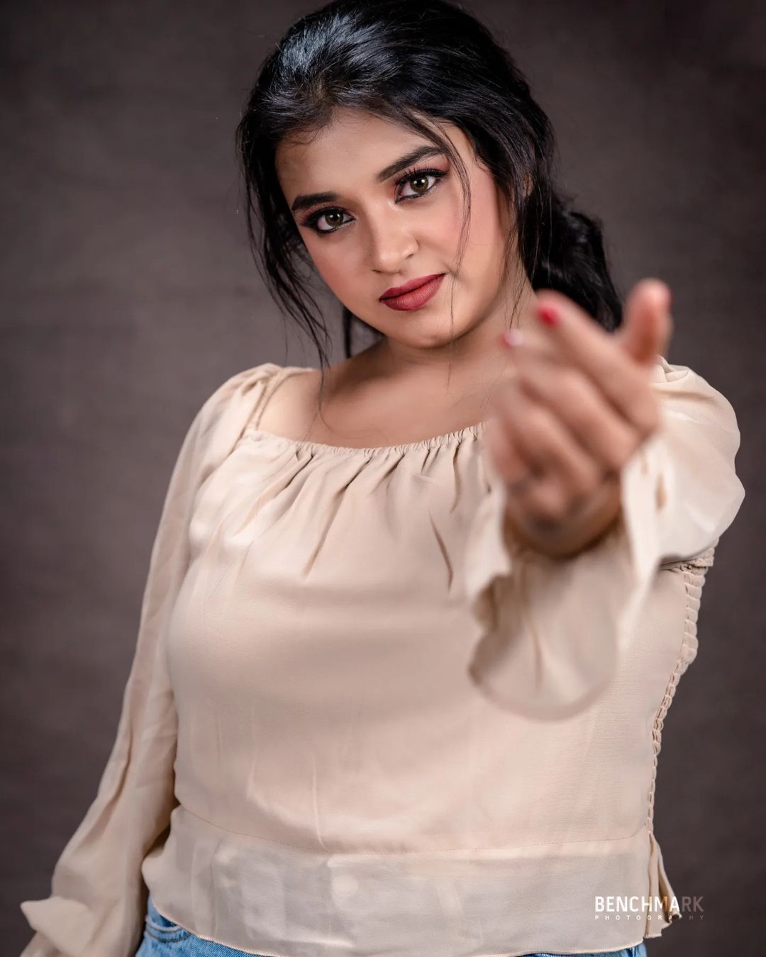 PHOTOS : அடடே.. நம்ம தீப்தியா இது? காதலனுக்கு ப்ரோப்போஸ் பண்ண ரேமோ பட ...