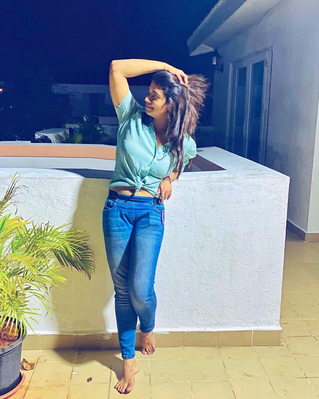 PHOTOS : ப்பா.. க்யூட்டான சிரிப்பில் மனதை கவரும் சீரியல் நடிகை ப்ரீத்தி ...
