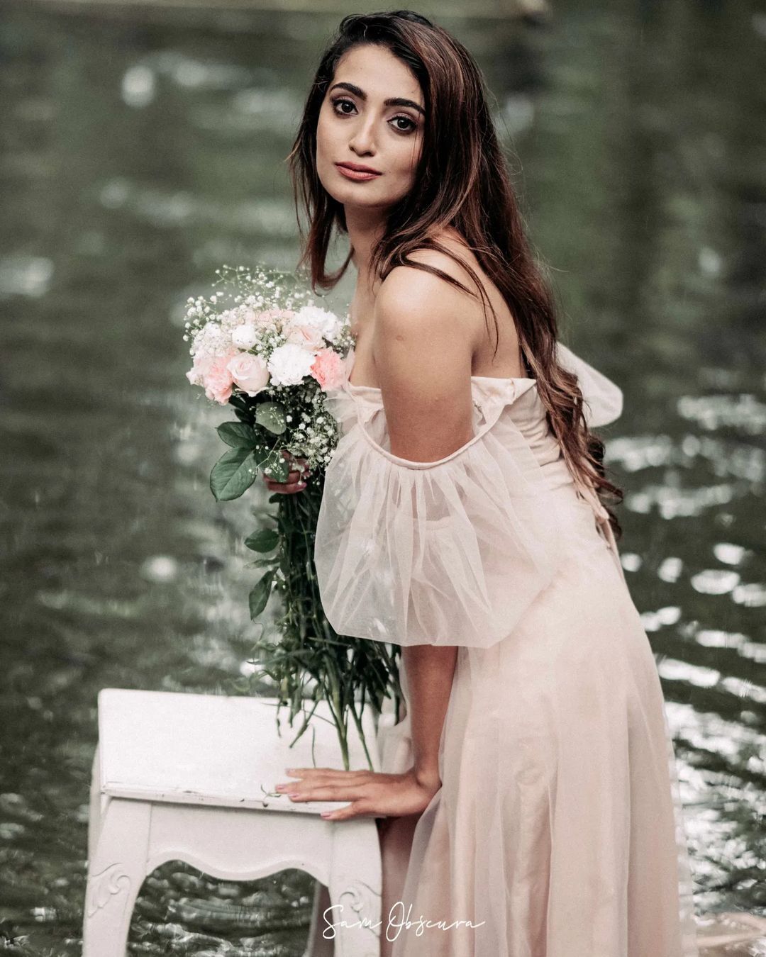 രാജകുമാരിയെപ്പോലെ സുന്ദരിയായി ആരാധകരുടെ പ്രിയതാരം; ബിഗ് ബോസ് താരം ...