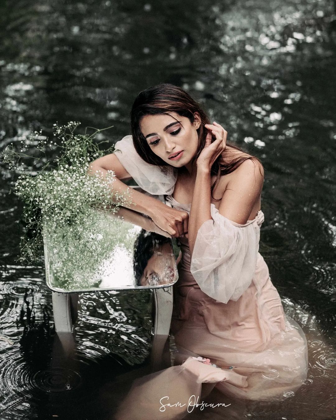 രാജകുമാരിയെപ്പോലെ സുന്ദരിയായി ആരാധകരുടെ പ്രിയതാരം; ബിഗ് ബോസ് താരം ...