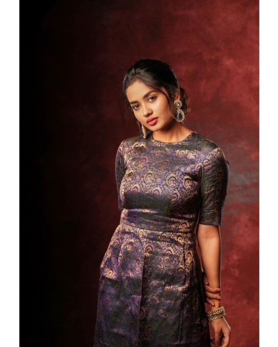 Kollywood Actress Teju Ashwini Latest photos - Oneindia