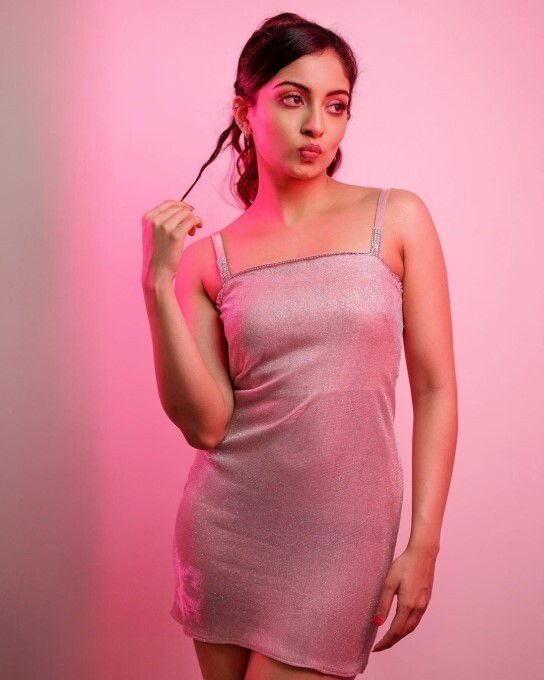 Mollywood Actress Ishaani Krishna Latest Photo - Oneindia