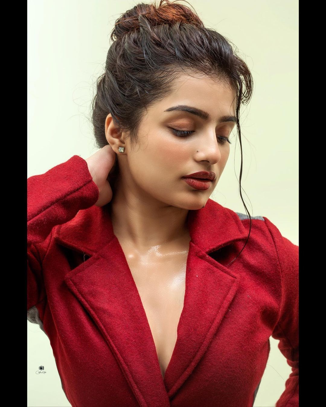 PHOTOS : ஆளை அசத்தும் ஸ்ட்ன்னிங் போட்டோசூட் ! நச் போஸ் கொடுக்கும் நடிகை ...