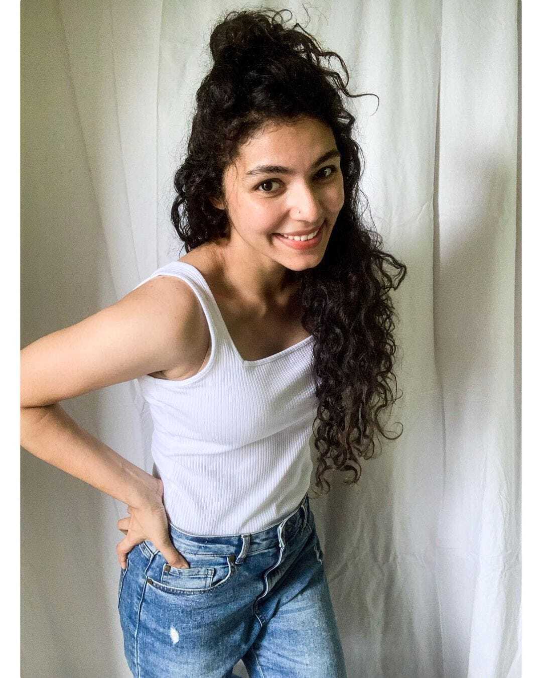 PHOTOS : வாவ்.. புடவையில் அழகு தேவதையாக மாறிய தாரா அமலா.. ரசிகர்களை ஈர்க்கும் ரீசன்ட் க்ளிக்ஸ் ...