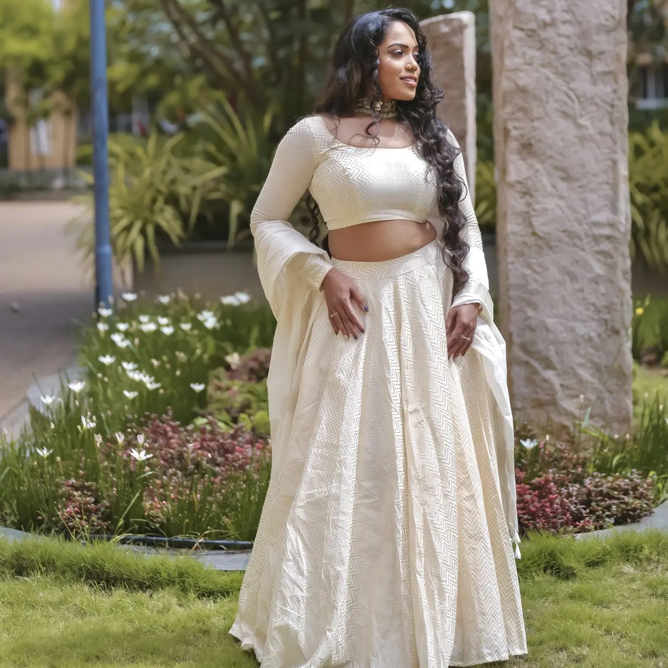 ഓണം ആഘോഷിക്കാനൊരുങ്ങി നിമിഷ, ബിഗ് ബോസ് താരം നിമിഷയുടെ ഫോട്ടോഷൂട്ട് ...