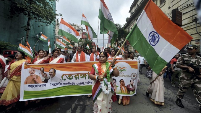 Har Ghar Tiranga Campaign Across India - Oneindia