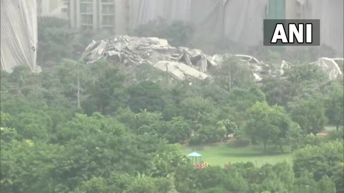 Noida Supertech Twin Towers demolished in just 9 seconds - Oneindia