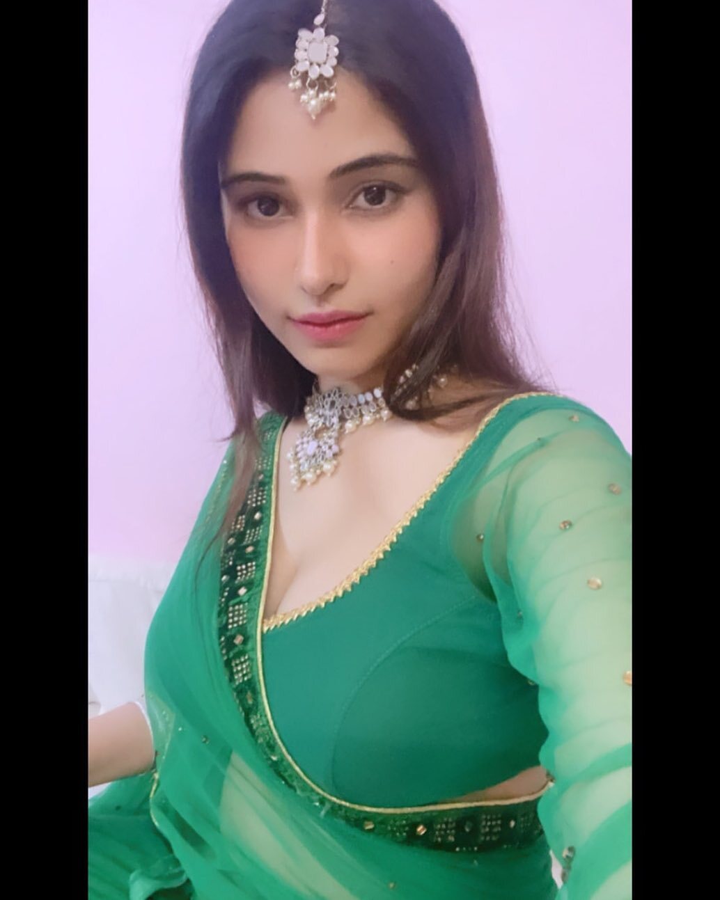 PHOTOS : வாவ்.. ரெட் பிகினியில் ரசிகர்களை ஈர்க்கும் பல்லவி குப்தா.. கலக்கலான ரீசன்ட் பிக்ஸ் இதோ ...