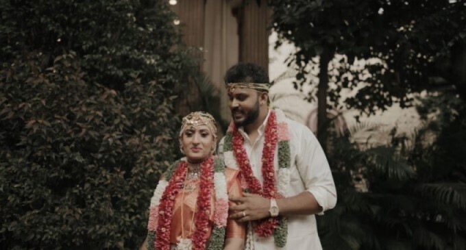 Ravichandran Son Manorajan And Sangeetha Marriage Photos - Oneindia