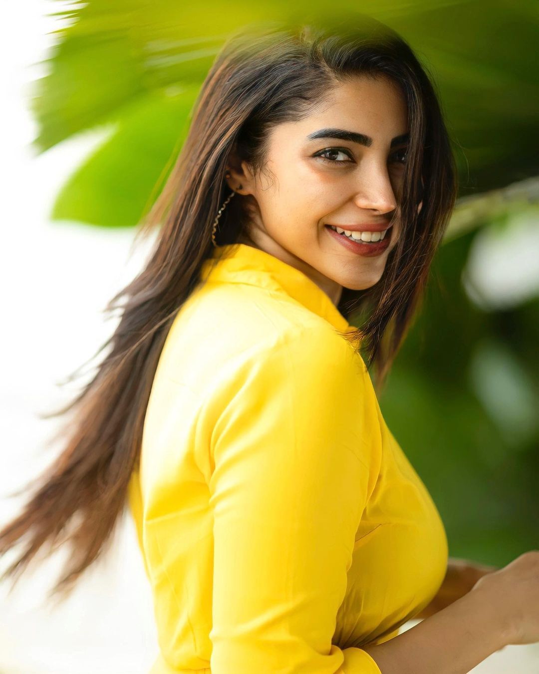'പുസ്തകം എടുത്താല്‍ ഉറക്കം വന്നിരുന്ന കാലം'; അടിപൊളി ചിത്രങ്ങളുമായി ...