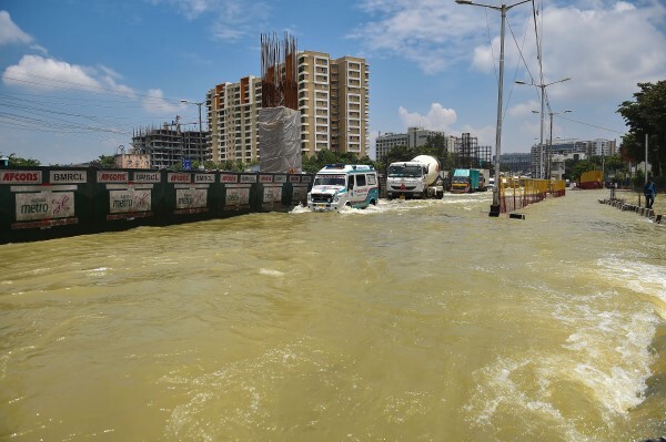 ಮಳೆಯಾರ್ಭಟಕ್ಕೆ ಬೆಂಗಳೂರು ಭಾಗಶಃ ಜಲಾವೃತ | Bengaluru Partially Flooded Due ...