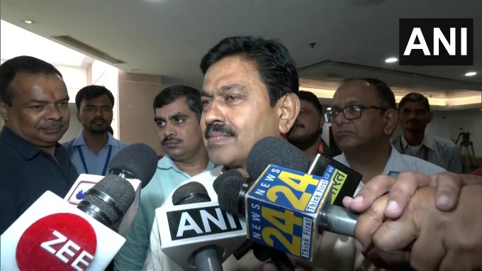 Check Out What Leaders have to Say About PFI Ban - Oneindia
