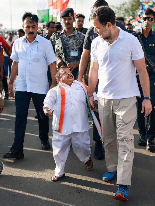 Congress Leaders During Bharat Jodo Yatra In Puliyurkurichi - Oneindia
