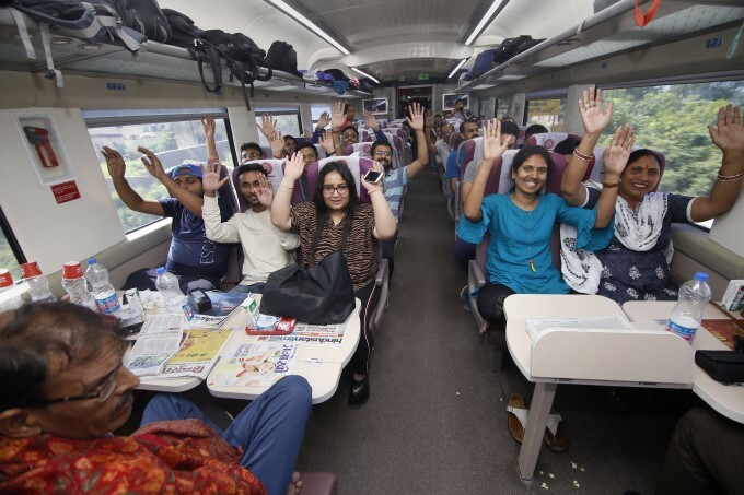 Check Out SWR Proposed 3 Route For Vande Bharat From Bengaluru - Oneindia