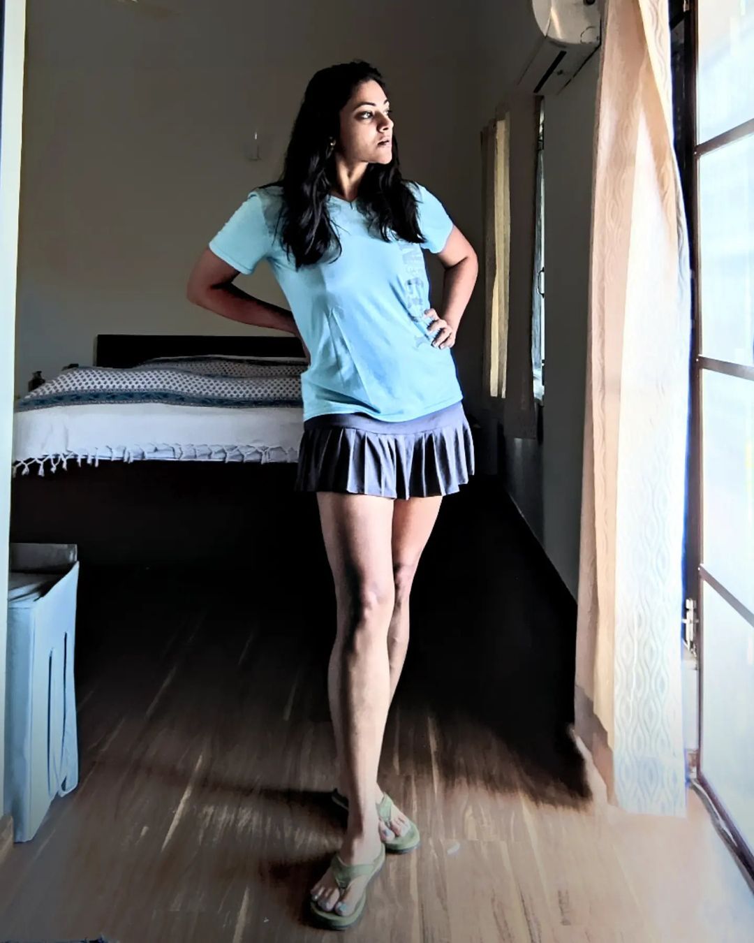 PHOTOS : வாவ்.. இந்த வயதிலும் குட்டி உடையில் நச் போஸ் கொடுத்த அபிராமி.. சொக்கவைக்கும் கலக்கல் ...