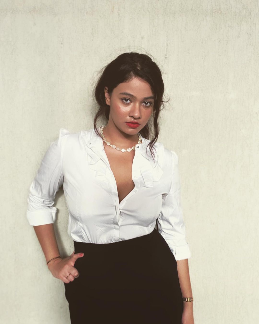 PHOTOS : ப்பா.. சொக்கவைக்கும் அழகில் ரசிகர்களை ஈர்க்கும் ஷாம்பவி குப்தா.. கலக்கலான நச் க்ளிக்ஸ் ...