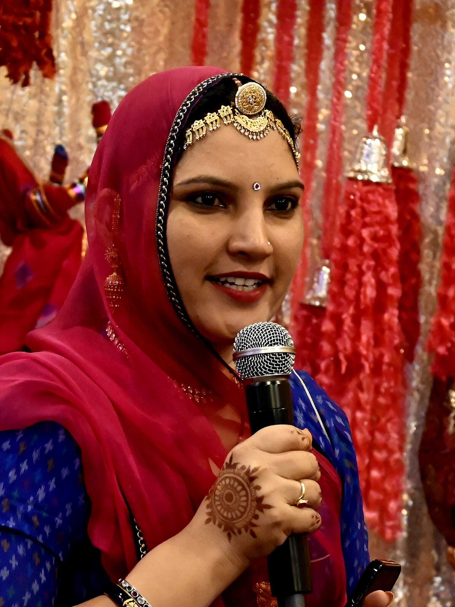 Ruma Devi In USA : अमेरिका में छा गईं राजस्‍थान के बाड़मेर की रूमा देवी, देखें PHOTOS | Ruma ...