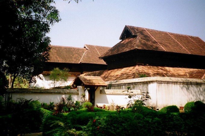 Check Out this Heaven on Earth Krishnapuram Palace In Kerala - Oneindia
