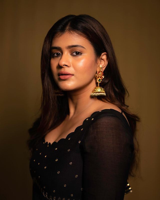 ముద్దుగుమ్మ హెబ్బాపటేల్ అందాల సోయగాలు చూస్తే మతిపోతోంది | Actress Hebah ...