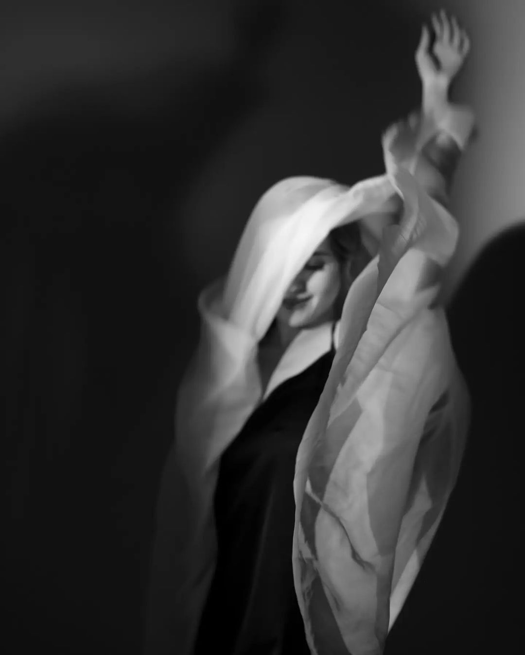 కవ్వించే అందాలతో కుర్రాళ్ల మనసుదోచేస్తున్న ఉక్రెయిన్ బ్యూటీ మరియా ...