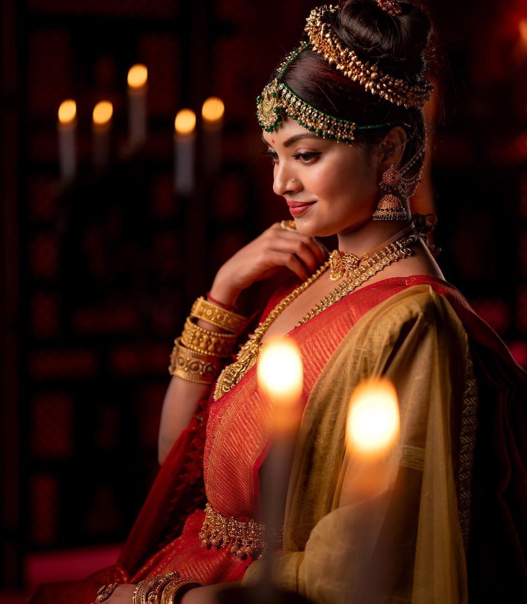 Soorya J Menon: 'നന്ദിനിയും കുന്ദവിയും'; ഐശ്വര്യയുടേയും തൃഷയുടേയും ...