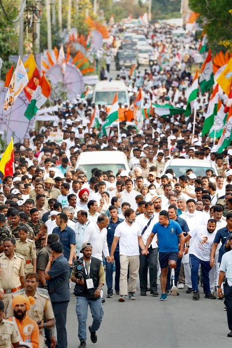 Congress Leaders During Bharat Jodo Yatra, In Tumakuru - Oneindia