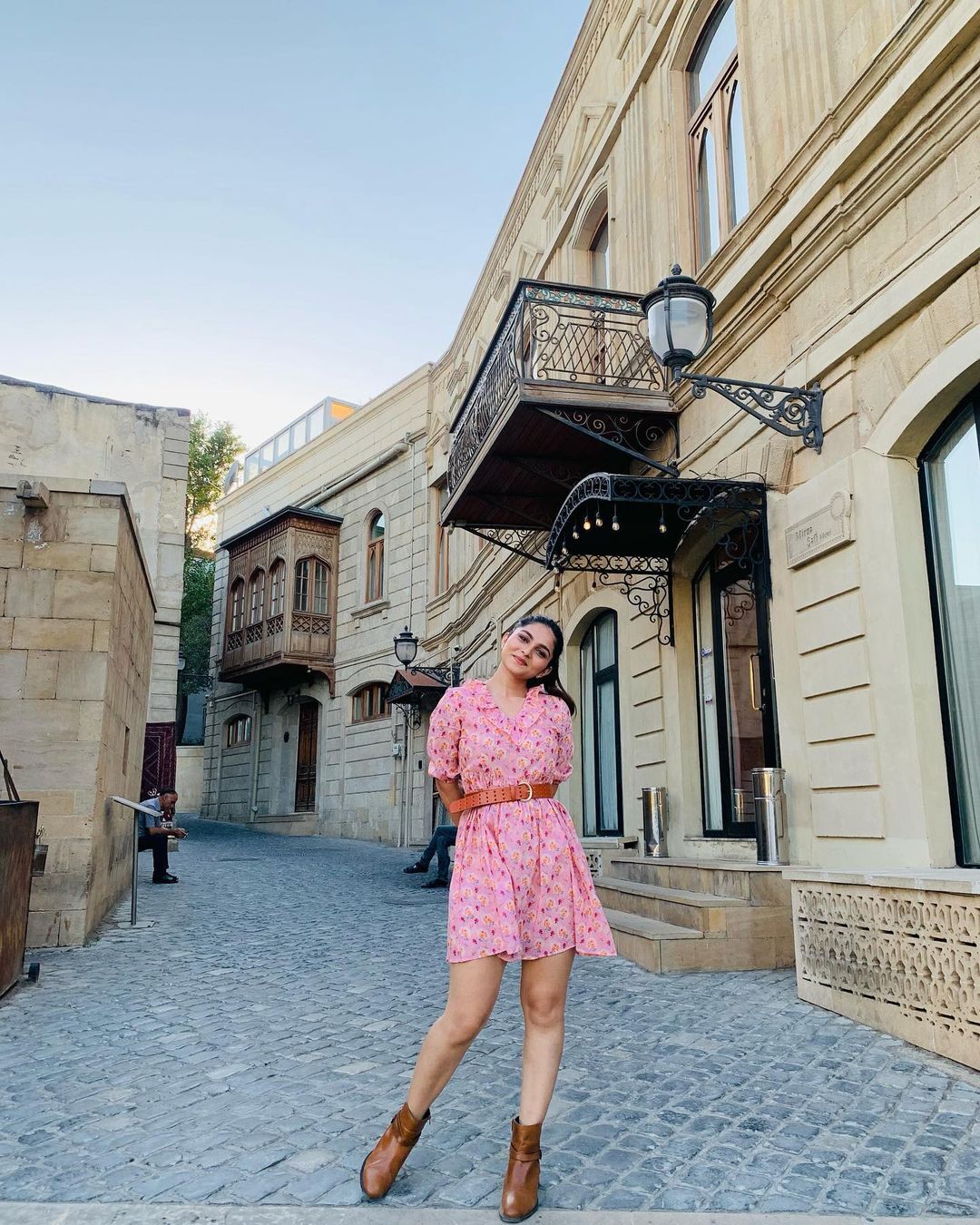 Kayadu Lohar: സൂപ്പർ ഗ്ലാമറസ് ലുക്കിൽ കയാദു... മലയാളികളുടെ നങ്ങേലിയുടെ ...