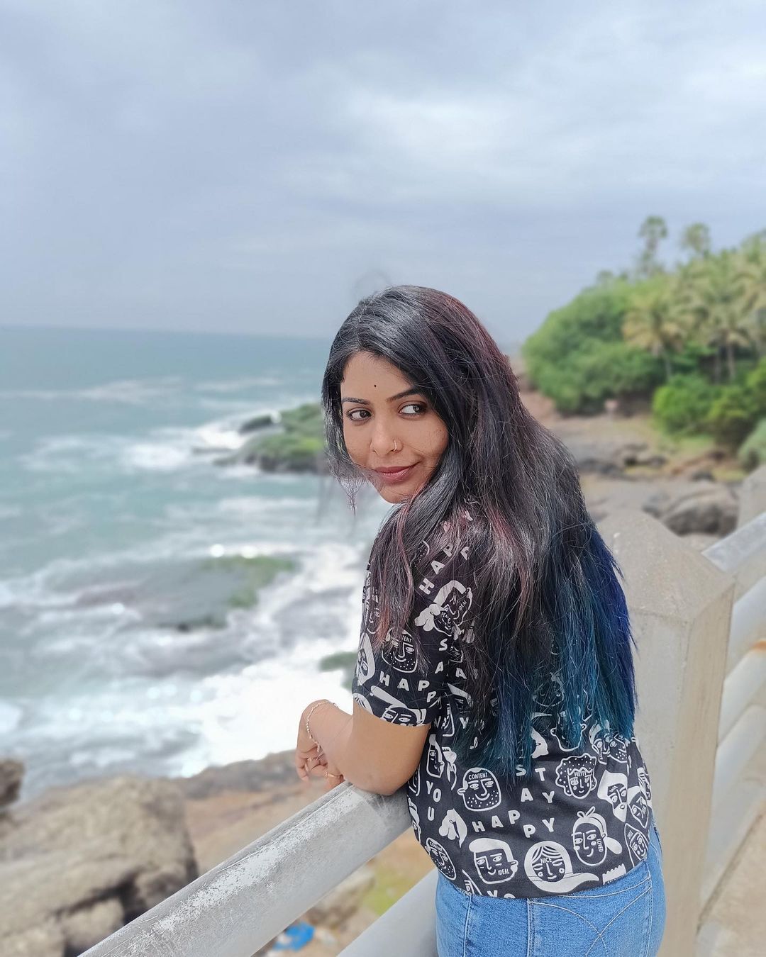 Ardra Das: യാത്രകളിലാണ്... ടെലവിഷൻ താരം ആർദ്ര ദാസിന്റെ പുത്തൻ ചിത്രങ്ങ ...