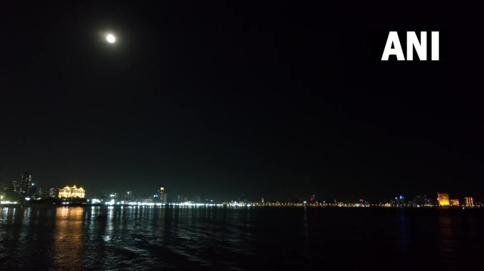 Visuals of the full moon Across the World - Oneindia