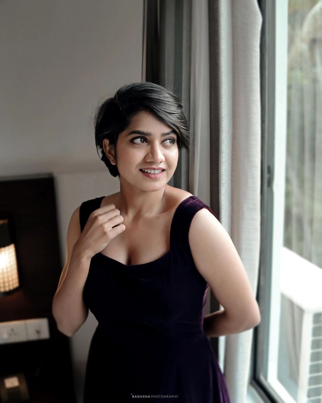 Anarkali Marikar: ബ്ലാക്കിൽ സൂപ്പർ സ്റ്റൈലിഷായി അനാർക്കലി മരിക്കാ ...