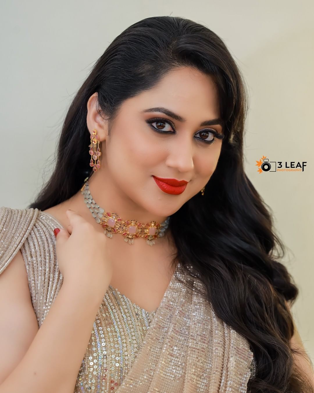 Miya George: സീരിയിൽ സൂപ്പർ ലുക്കിൽ അവതരിച്ച് മിയ ജോർജ്; വീണ്ടും സൌത്തി ...