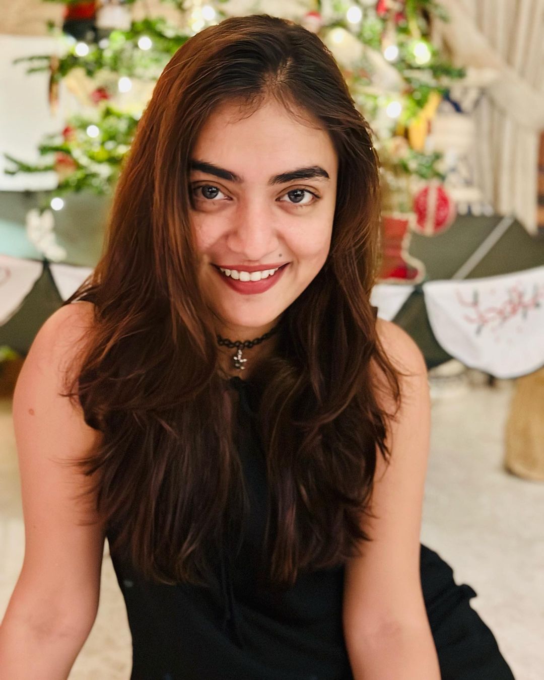 Nazriya Nazim: നവംബറേ പോ, ഡിസംബറെ വാ.... കൃസ്തുമസ് മൂഡിൽ നസ്രിയ ...