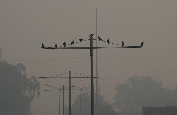 Thick Layer Of Smog Covers Over New Delhi - Oneindia