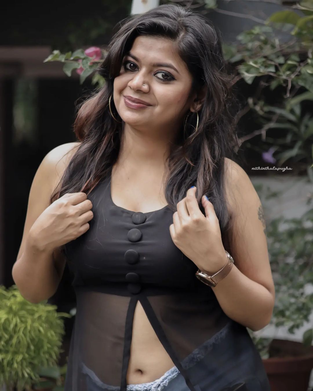 PHOTOS : யப்பா.. ட்ரான்ஸ்பரன்ட் உடையில் பக்கா போஸ்.. கேரள மாடல் அழகி சீதுவின் அசத்தல் க்ளிக்ஸ் ...