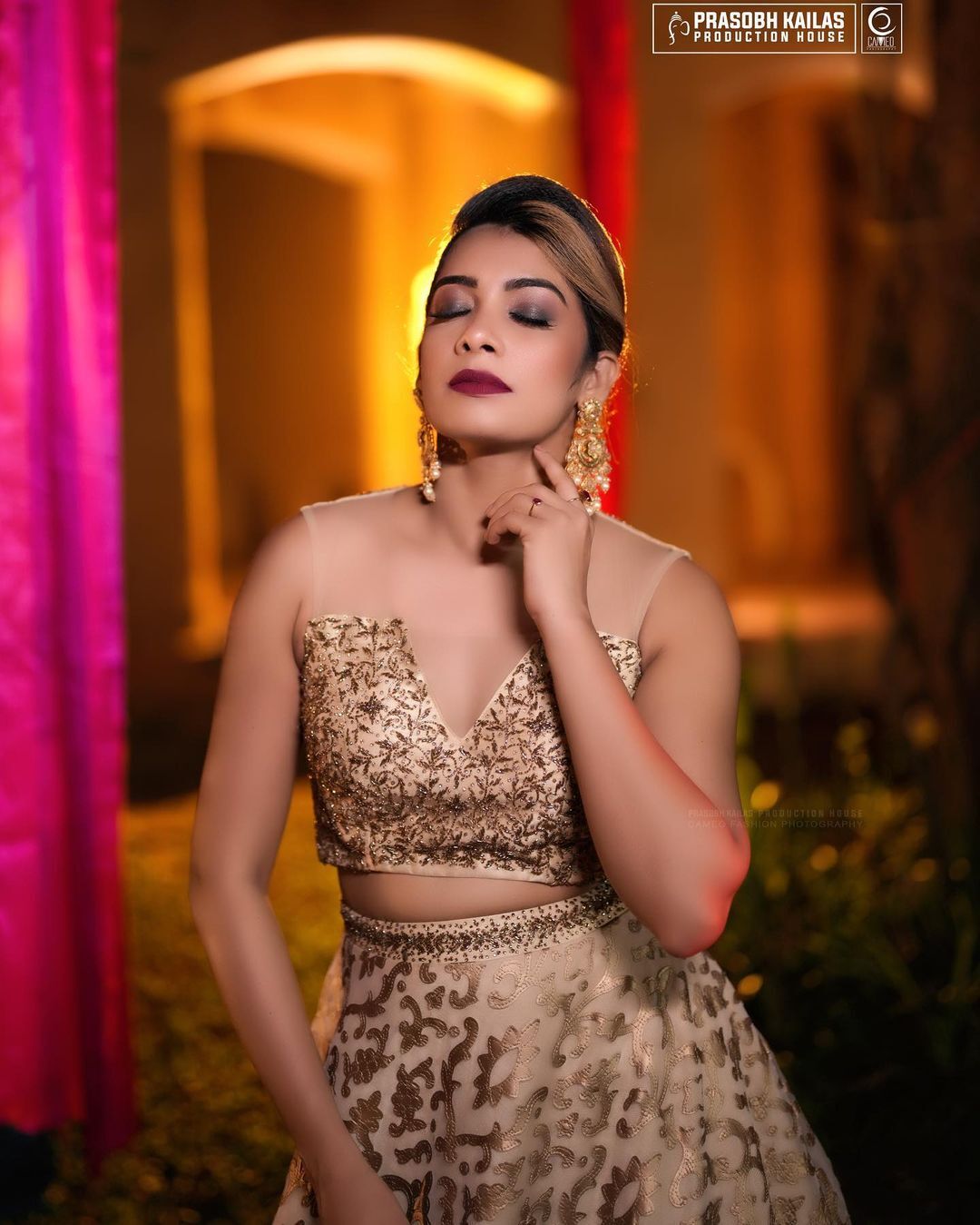 Dilsha Prasanann: സൂപ്പർ ലുക്കിൽ സൂപ്പർ ലേഡിയായി ദിൽഷ പ്രസന്നൻ; സോഷ്യൽ മീഡിയയിൽ തരംഗമായി ...