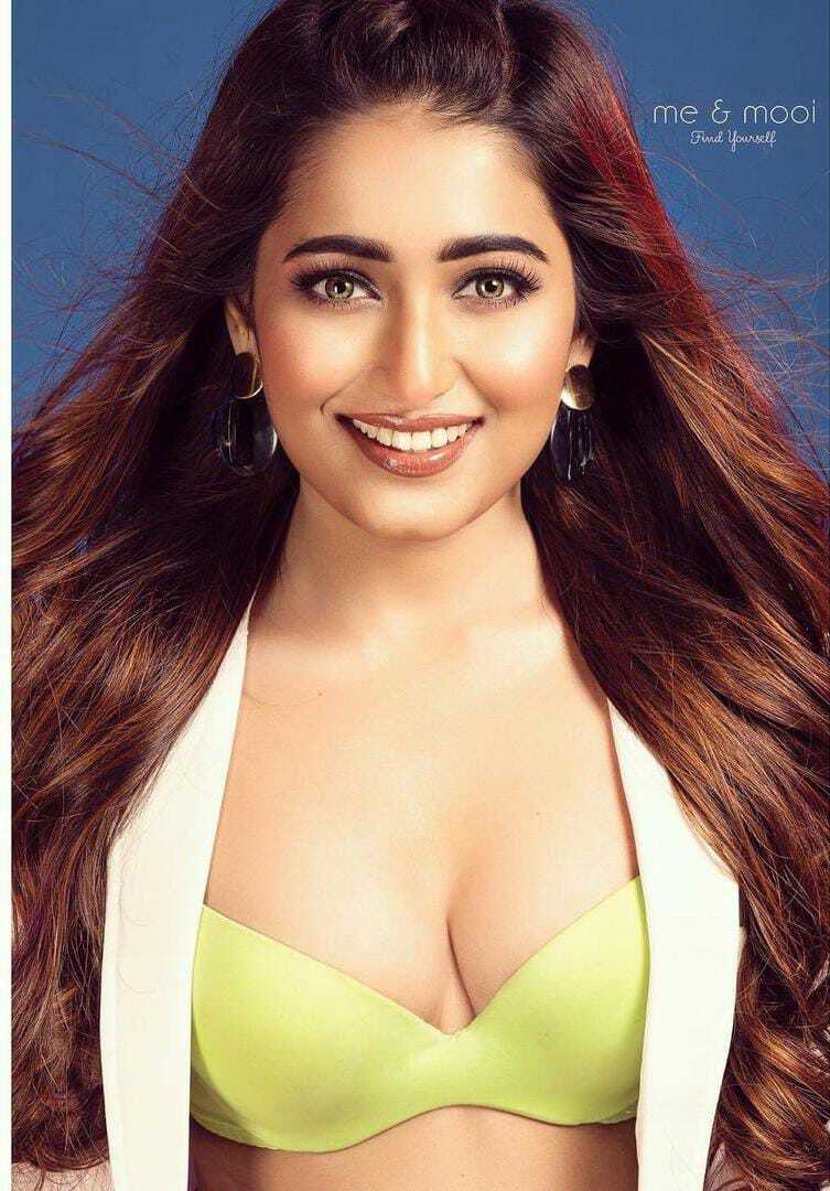 photos : ப்பா.. புடவையில் அழகு தேவதையாக மின்னும் சுதிப்தா பானர்ஜி.. வசீகரிக்கும் நச் க்ளிக்ஸ் ...