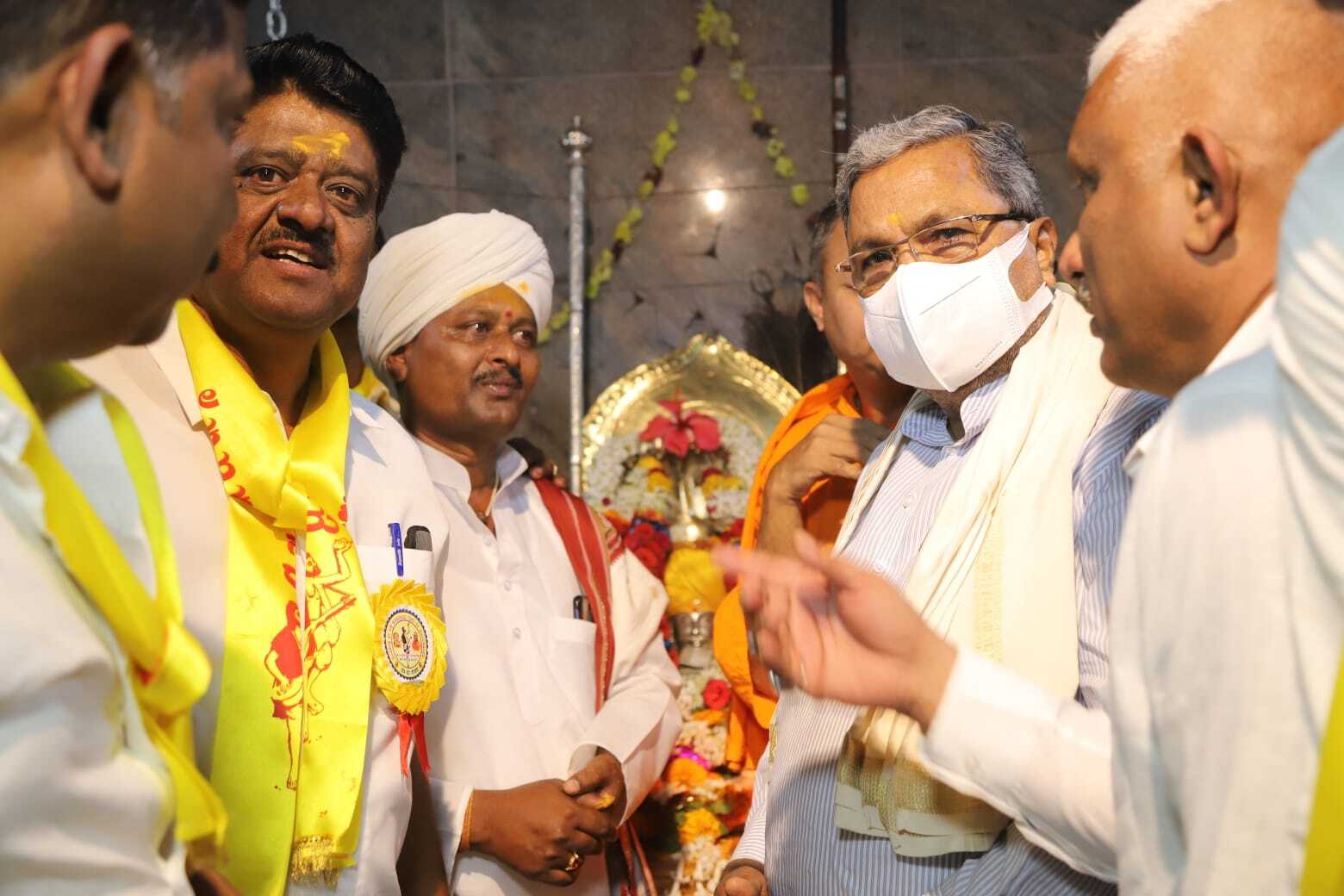 ಕುಂದಗೋಳ ವಿಧಾನಸಭೆ ಕ್ಷೇತ್ರದ ಸಂಶಿ ಗ್ರಾಮದಲ್ಲಿ ಕನಕ ಜಯಂತಿ ಉದ್ಘಾಟಿಸಿದ ...