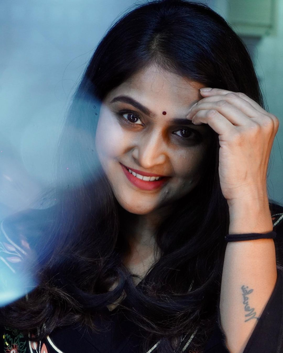 Remya Nambeesan: അഴക്... ബ്ലാക്കിൽ മിന്നി തിളങ്ങി രമ്യ നമ്പീശൻ, നടിയുടെ ...