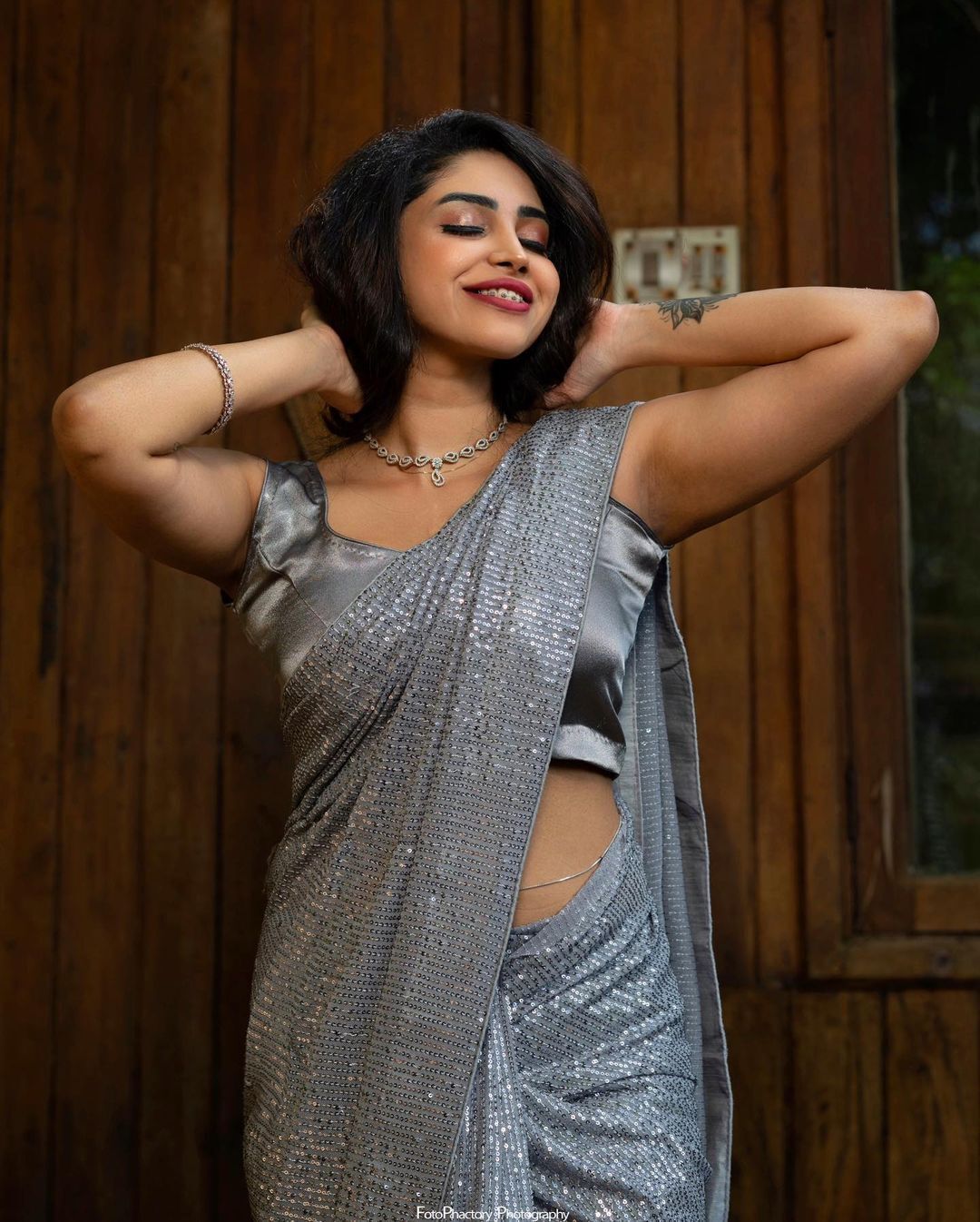 Ameya Mathew: 'ഇതിനും മാത്രം ക്യാപ്ഷൻ എവിടുന്ന് കിട്ടുന്നു... സംഭവം കിടുക്കി'; അമേയയുടെ സാരി ...