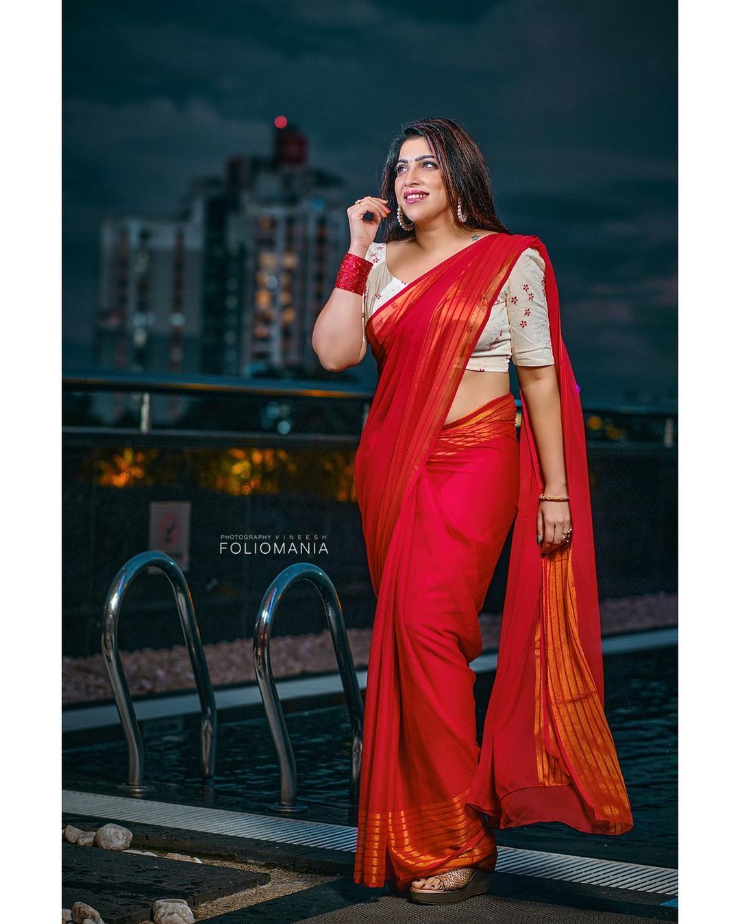 Vaighaa: വൈൻ പോലെ മനോഹരം... സൂപ്പർ ഗ്ലാമറസ് ഫോട്ടോഷൂട്ടുമായി വൈഗ; സോഷ്യ ...