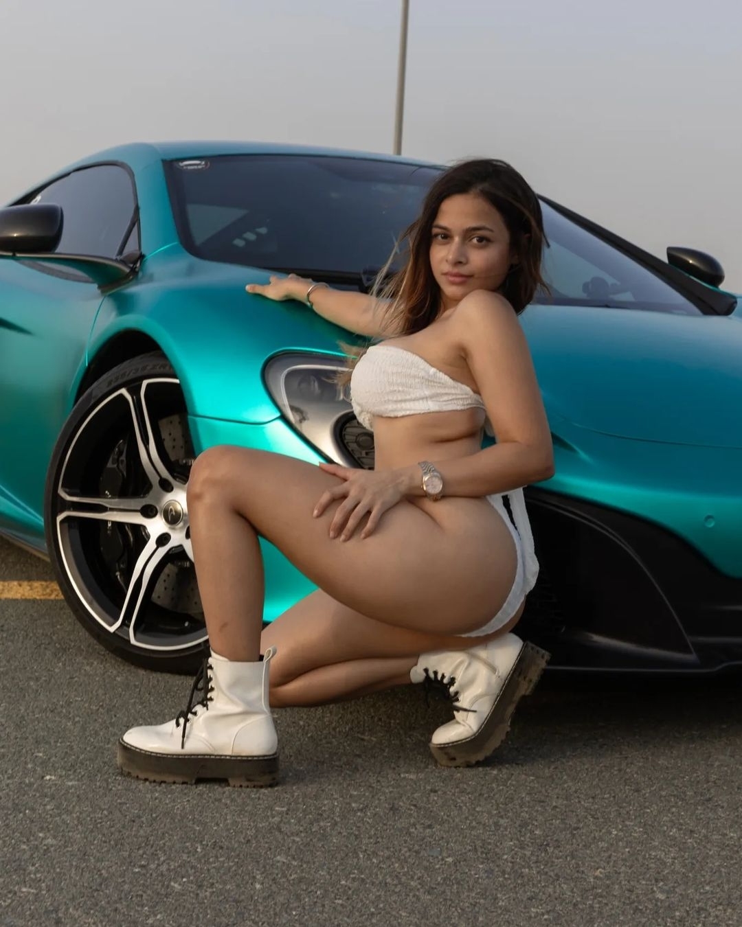 डीपनेक आउटफिट में Ashwitha s का किलर लुक देखकर फैंस मदहोश, Photos ने बढ़ाया इंटरनेट का पारा ...