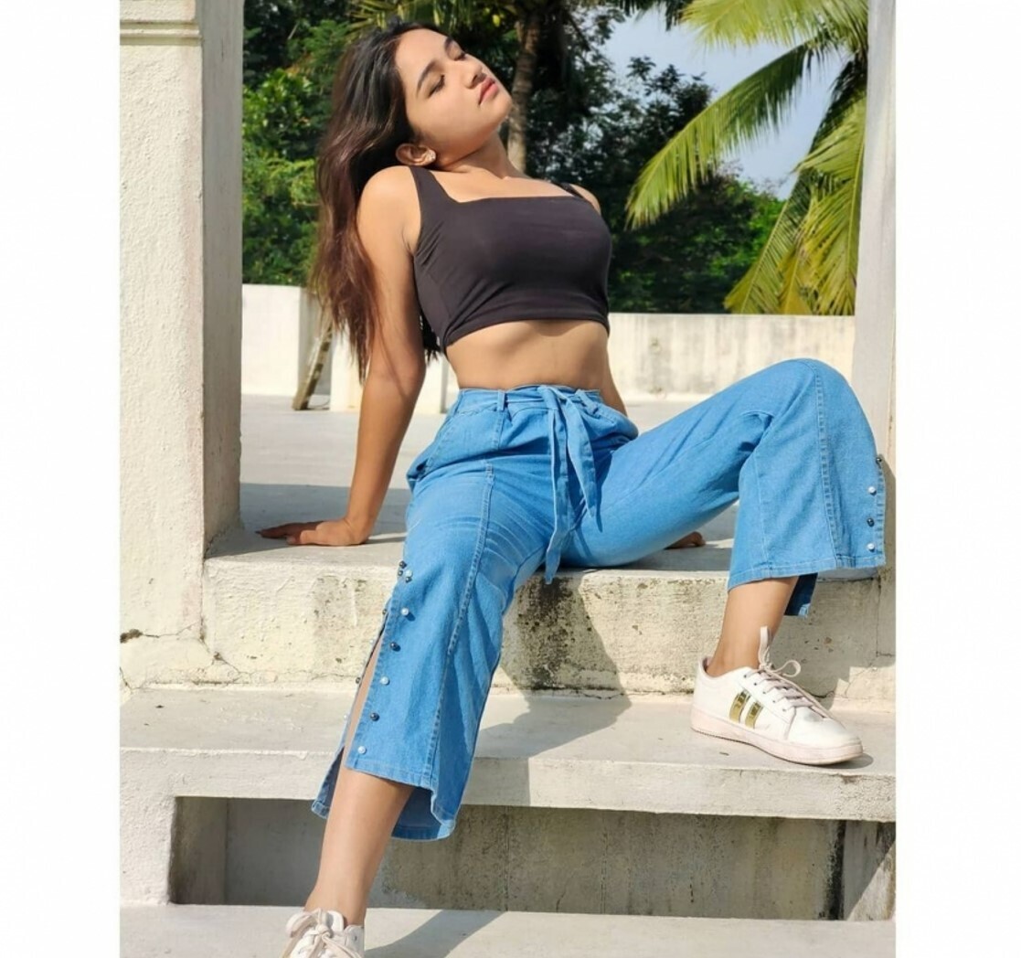 PHOTOS : சொப்பன சுந்தரி நான்தானே.. ரவீனா தாஹாவின் சொக்கவைக்கும் ...