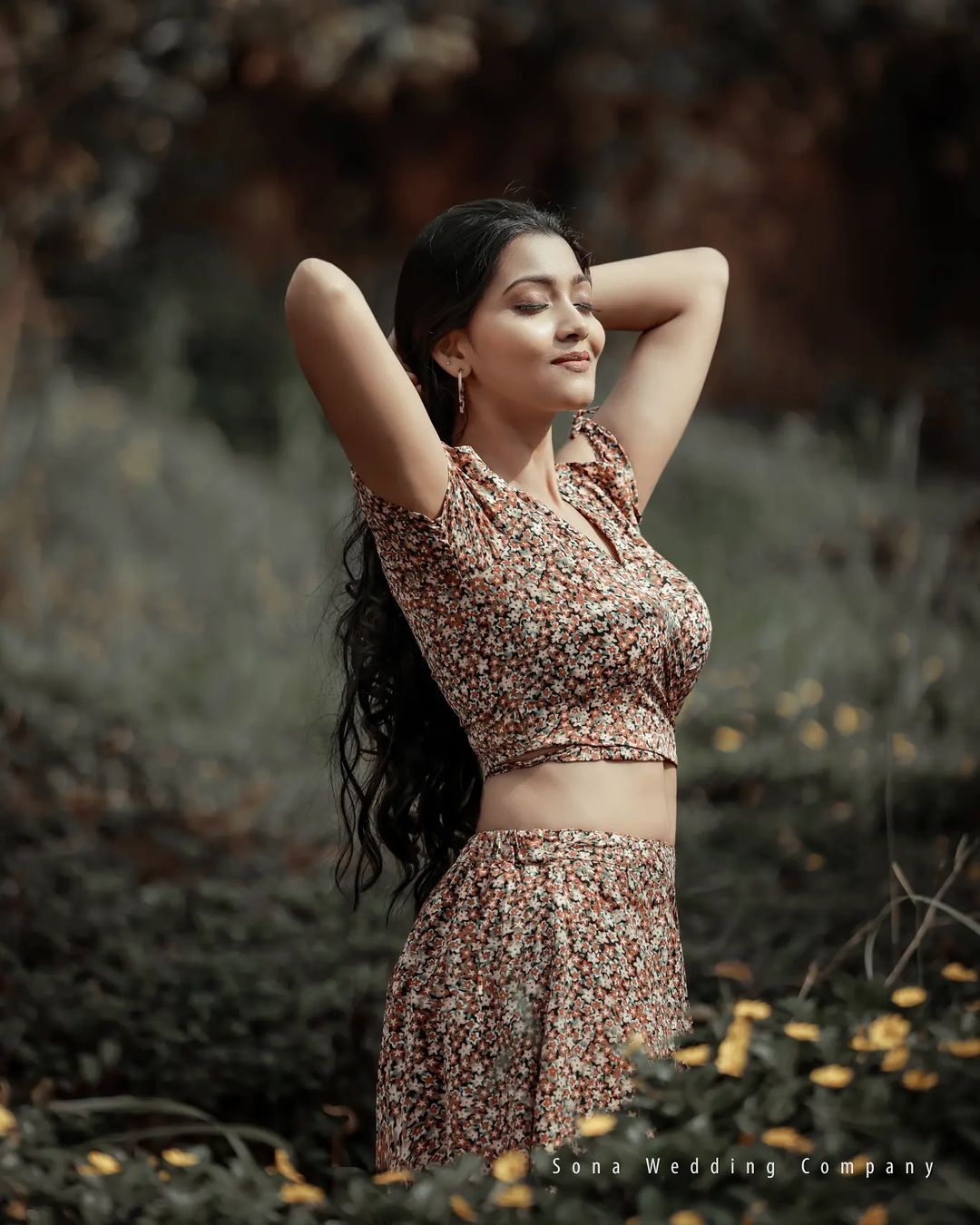 PHOTOS : தாவணி போட்ட தீபாவளி.. தெறிக்கவிடும் அழகில் தனன்யா..! | Traditional Outfit Pics Of ...